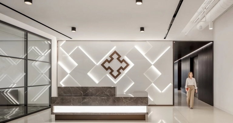 Investment Management Firm Office - Reception - modlar.com