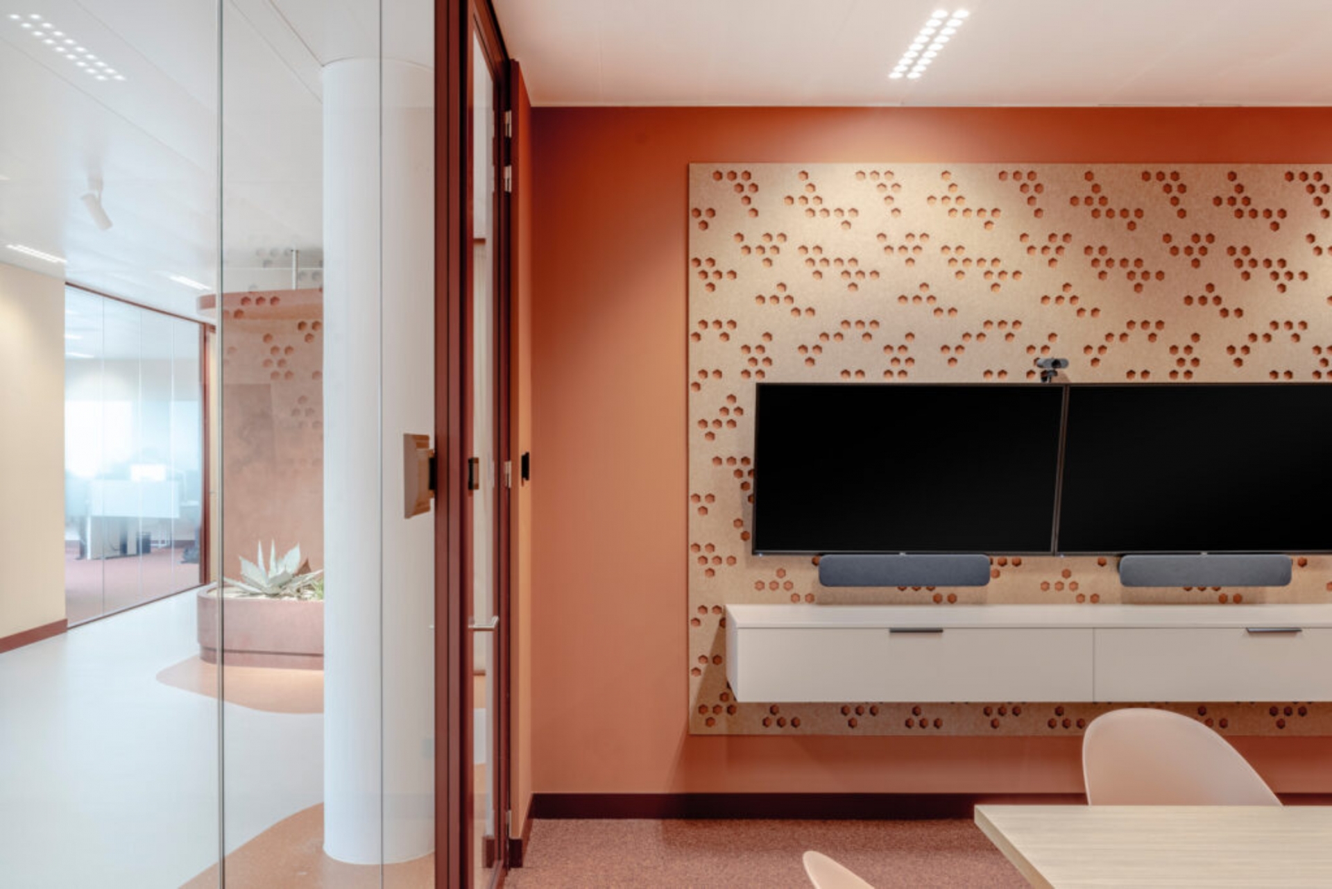 JetBrains Terrace Tower Amsterdam - Meeting Room - modlar.com