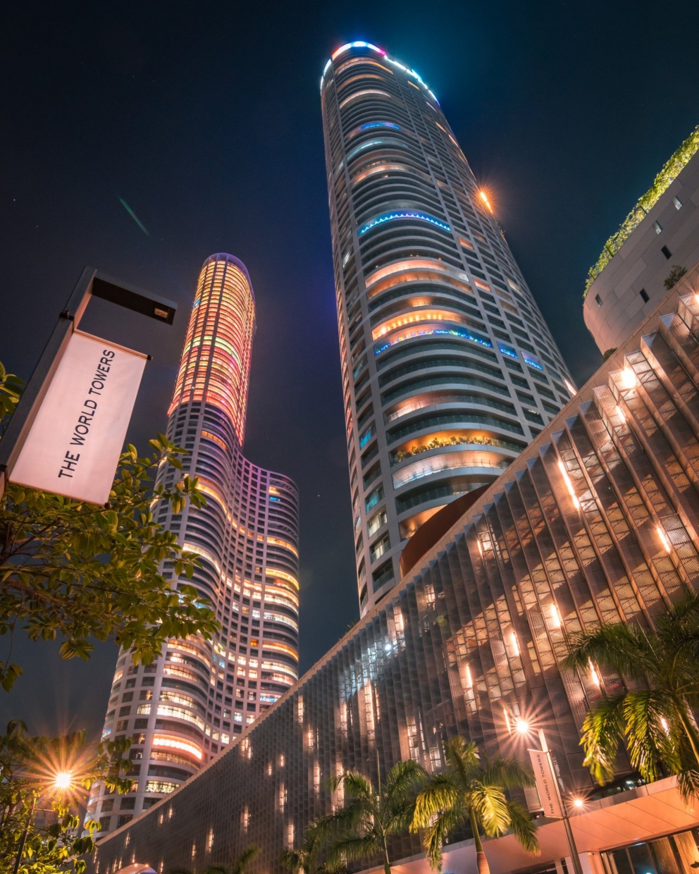 The World Towers - modlar.com