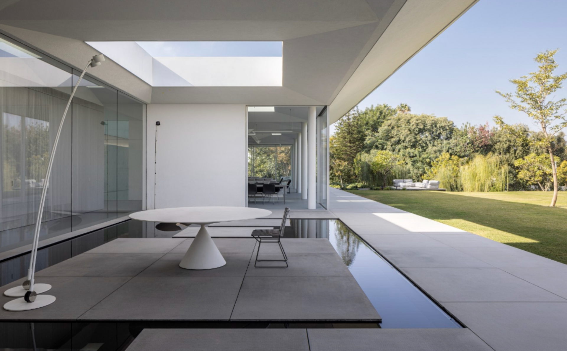 Floating Roof House - Pool - modlar.com