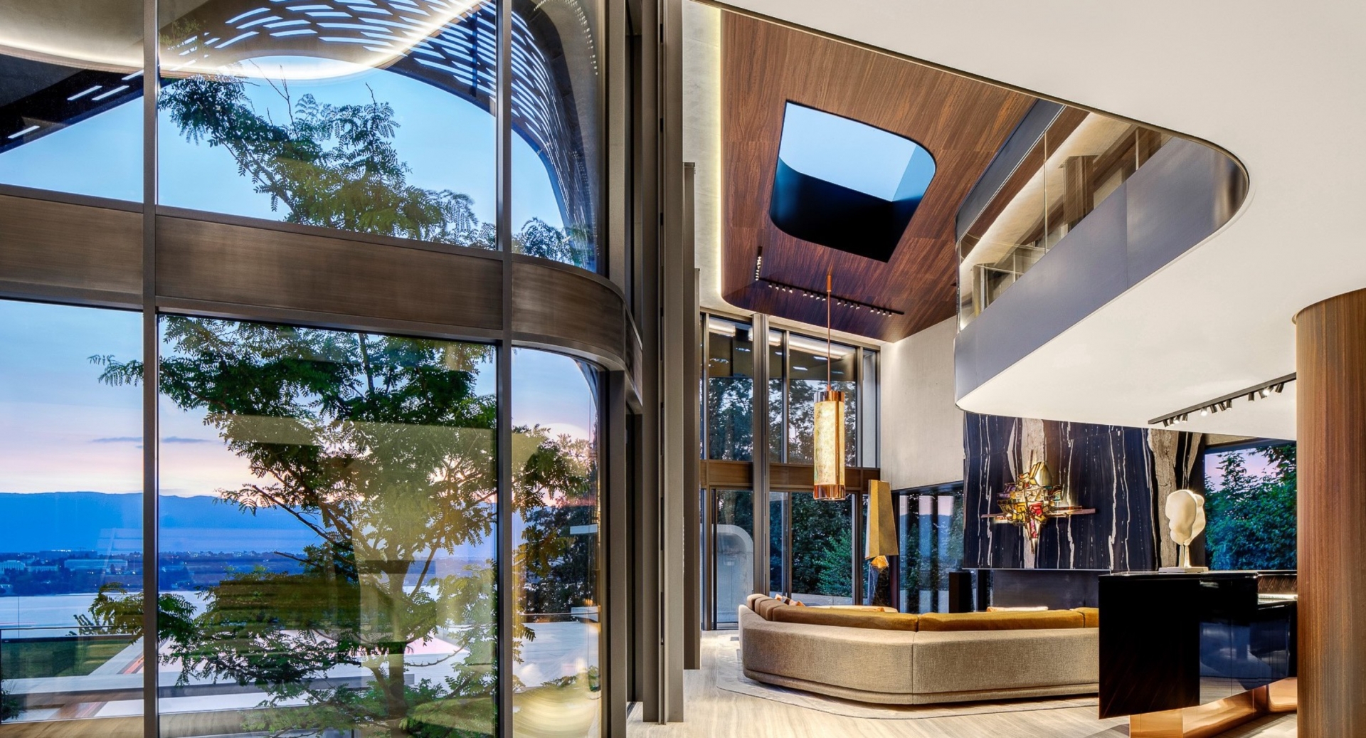 Interiors Photos - Modlar