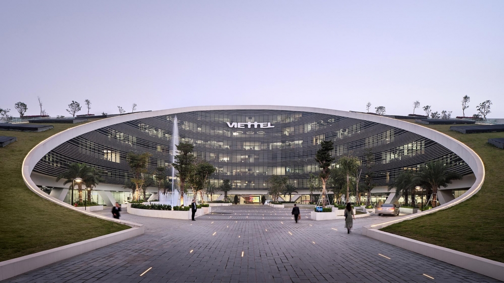 Viettel Headquarters - Exterior - modlar.com