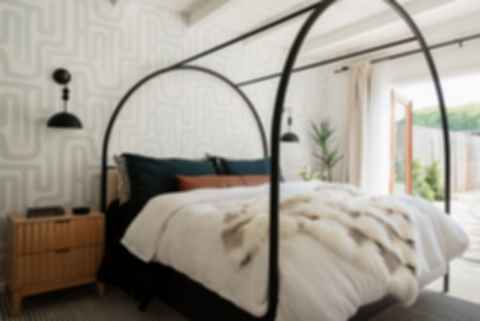 Park Heights Bungalow - Bedroom - modlar.com