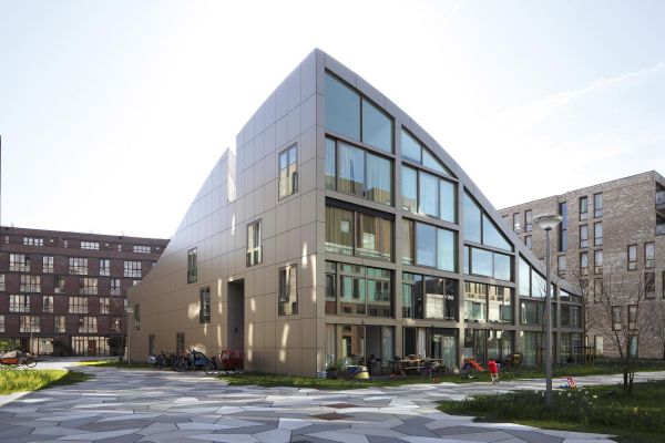 Funnen Blok K, Funenpark - Exterior/Walkway - modlar.com