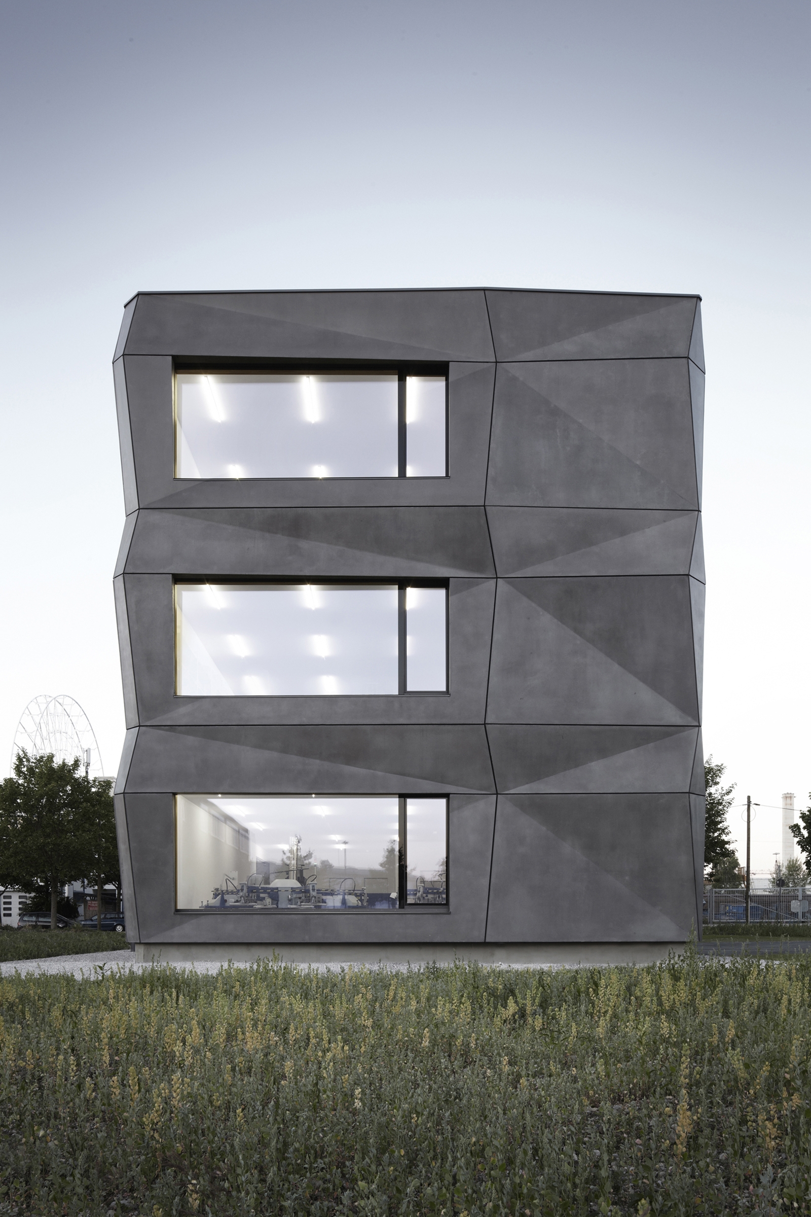 The Edge - Concept Design - modlar.com