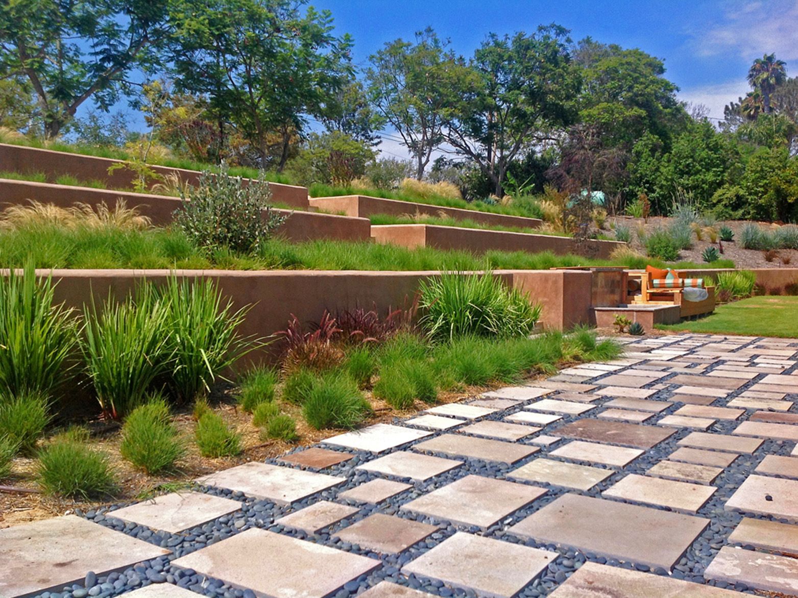 Drought Tolerant Landscaping Ideas - modlar.com