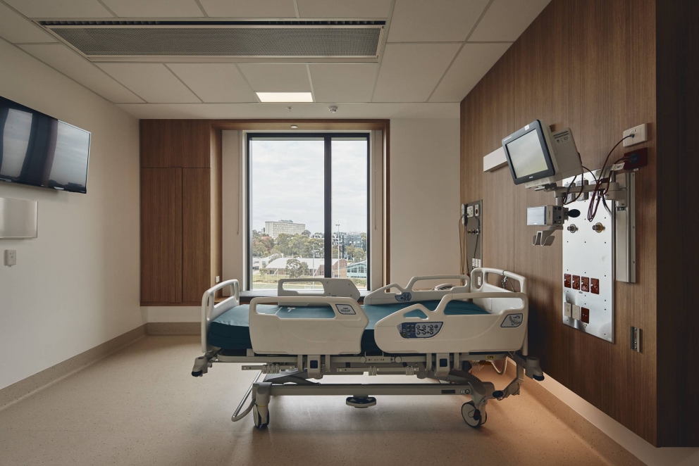 Victorian Heart Hospital - Patient Room - modlar.com