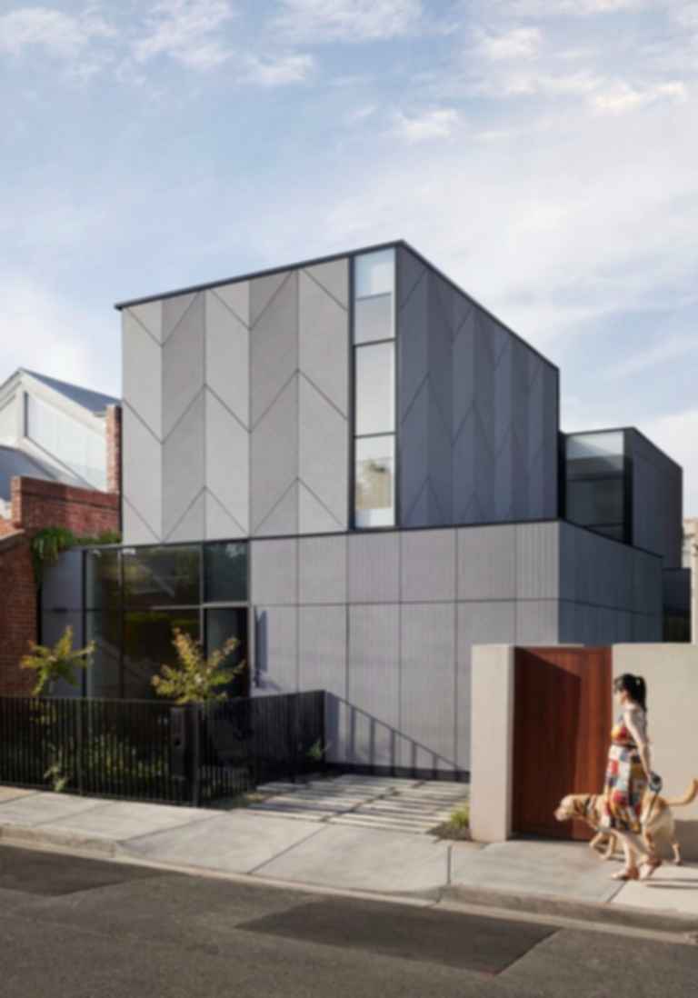 Lang Townhouse - Exterior - modlar.com