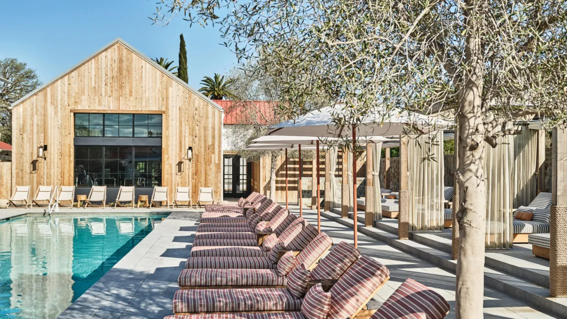 The Inn at Mattei's Tavern - Poolside - modlar.com