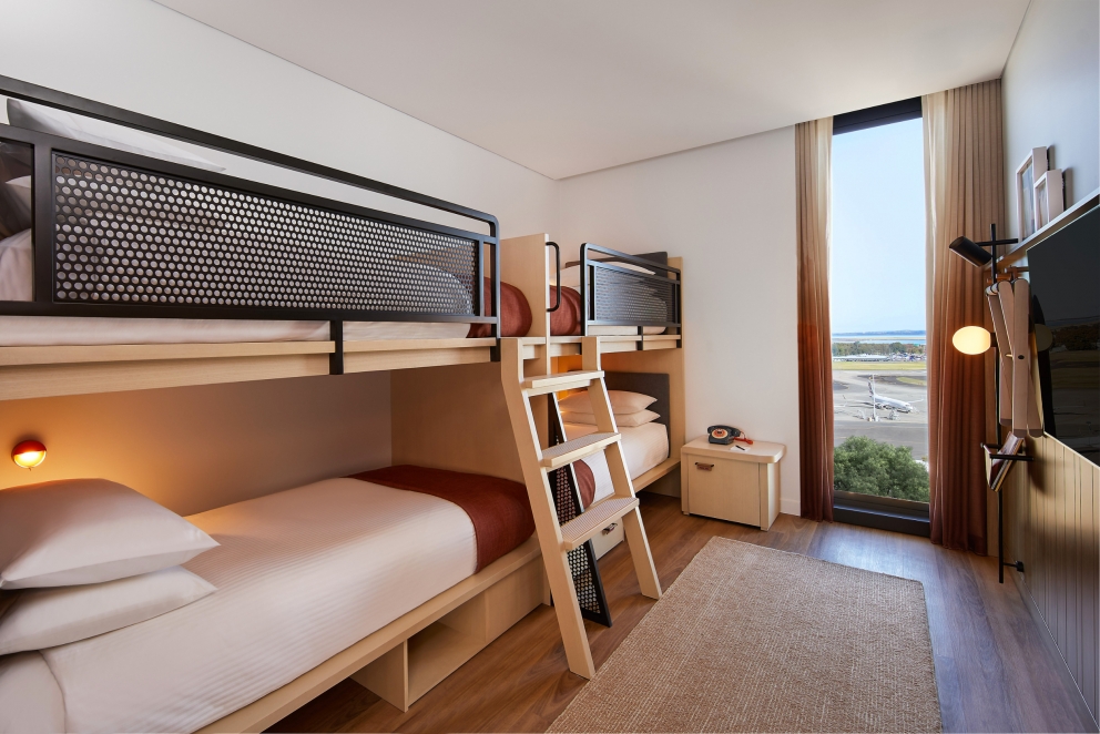 Moxy Sydney Airport - Bunk Room - modlar.com