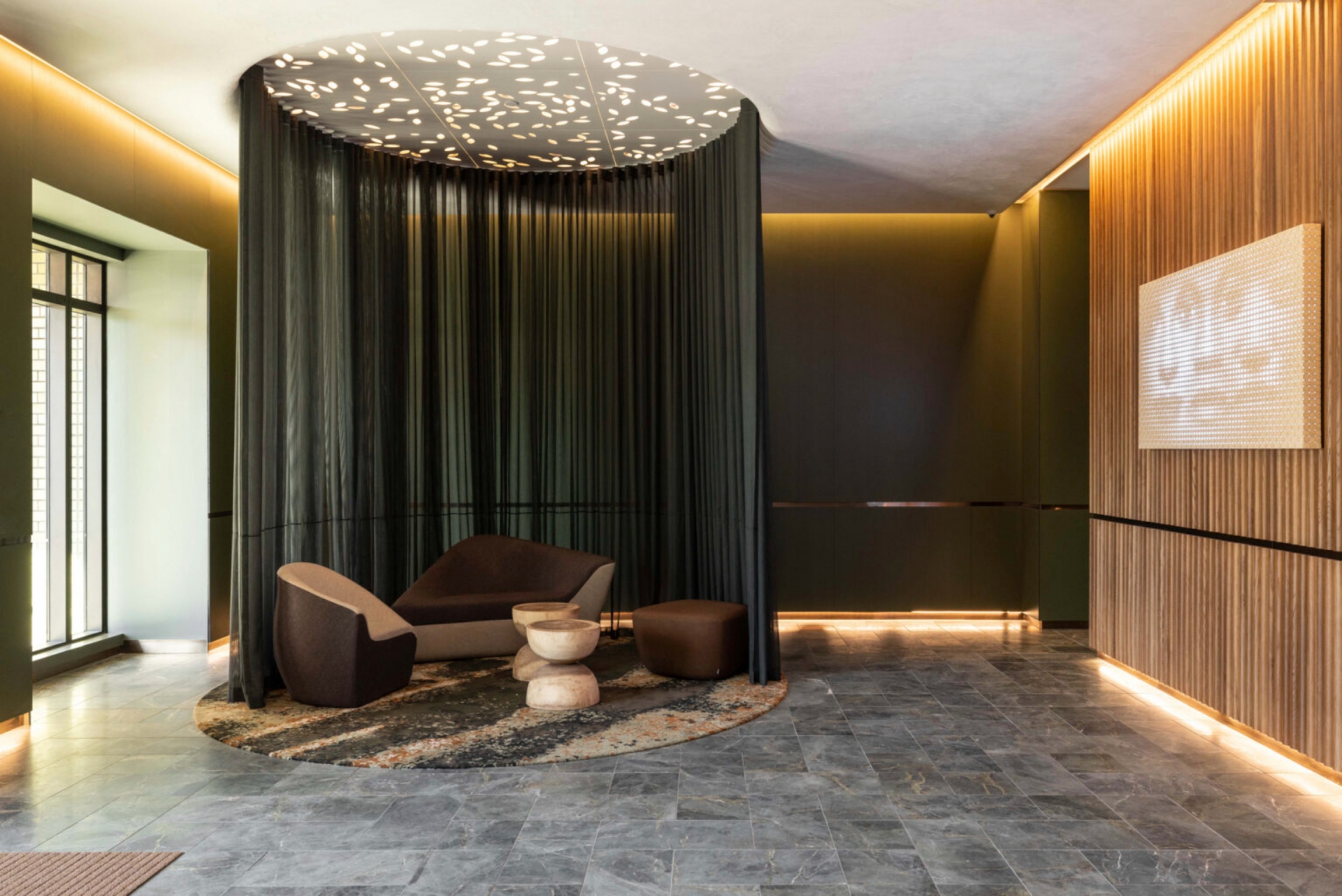 Commercial and Retail Photos - Modlar