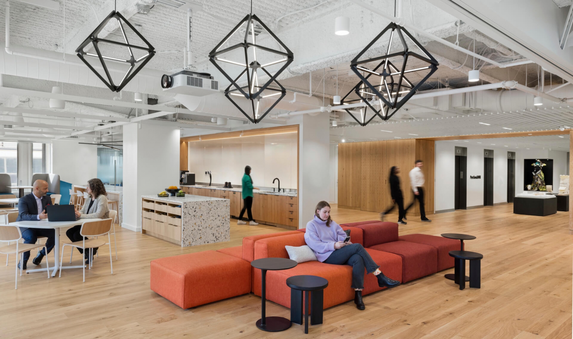 Interiors Photos - Modlar