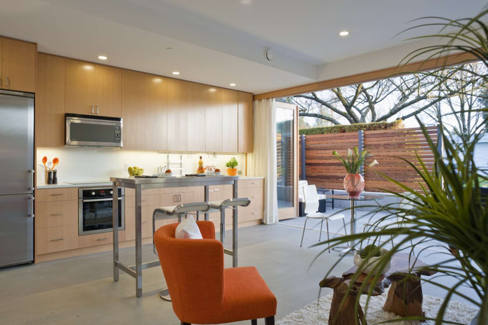 Net Zero Laneway House - Interior Kitchen - modlar.com