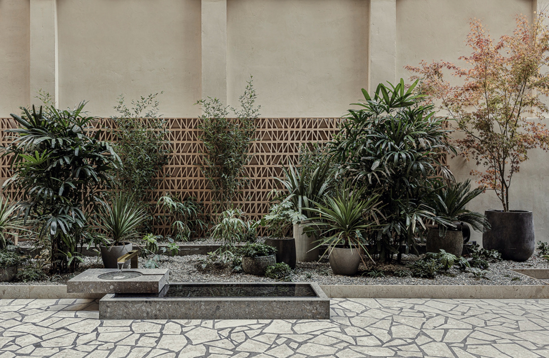 MonAsty Hotel - Bar - modlar.com