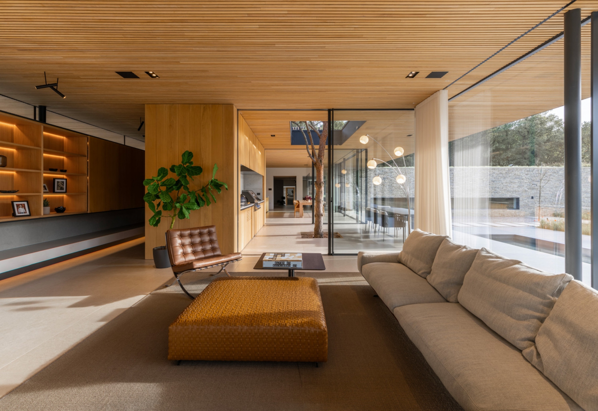 Meadow House - modlar.com