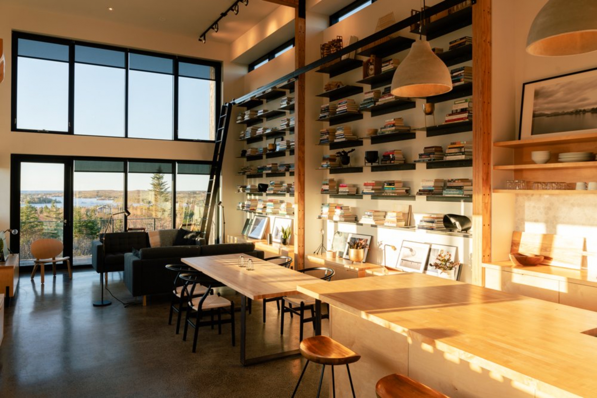 Back Bay Studio - Kitchen - modlar.com