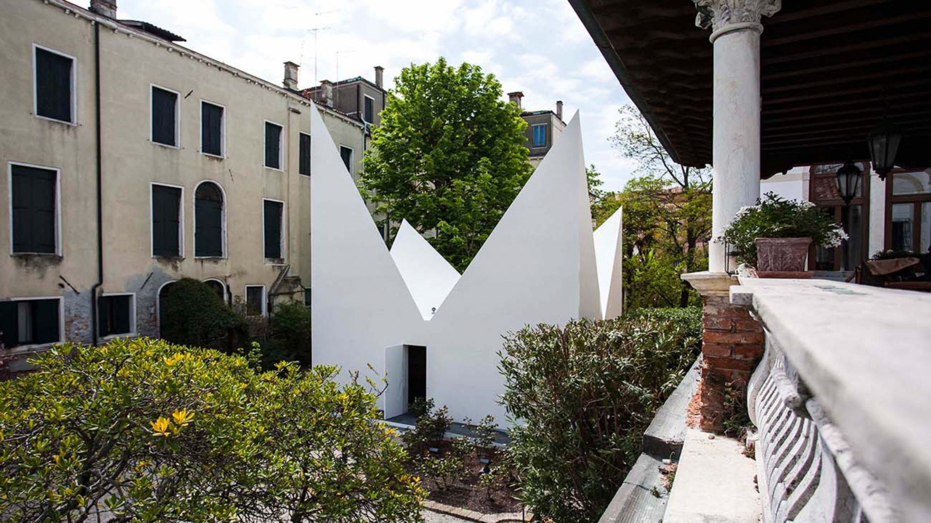 Evans Tree House - Stairs - modlar.com