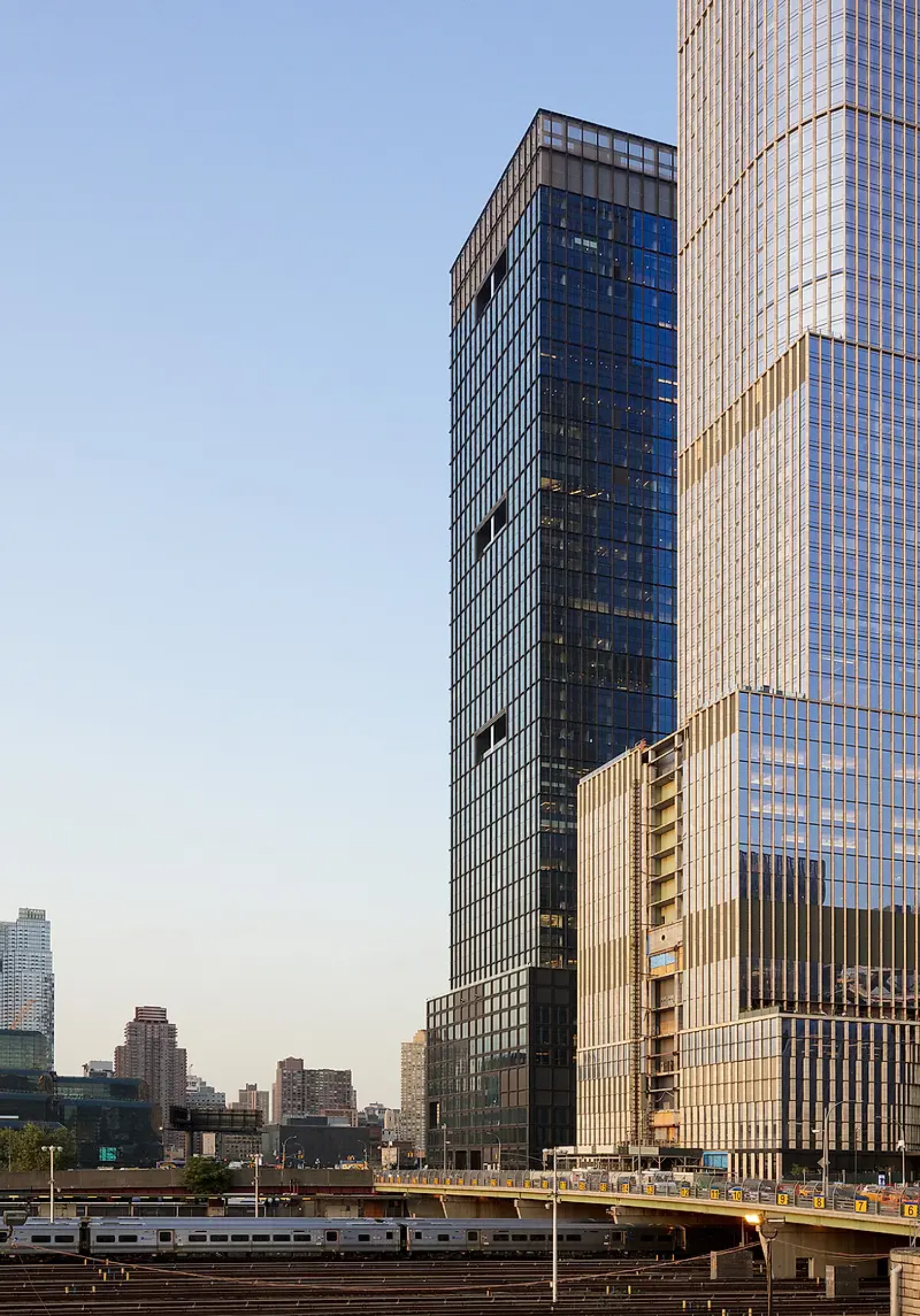 Varso Tower - Exterior - modlar.com