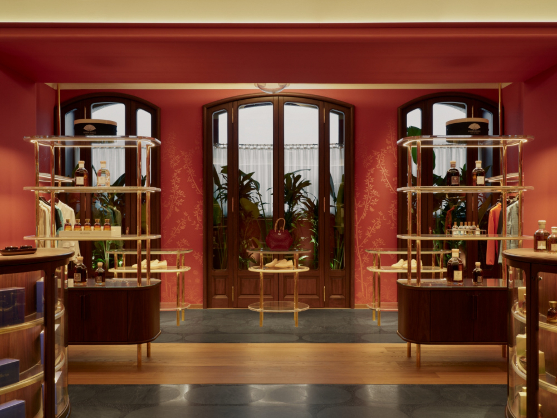 Interiors Photos - Modlar