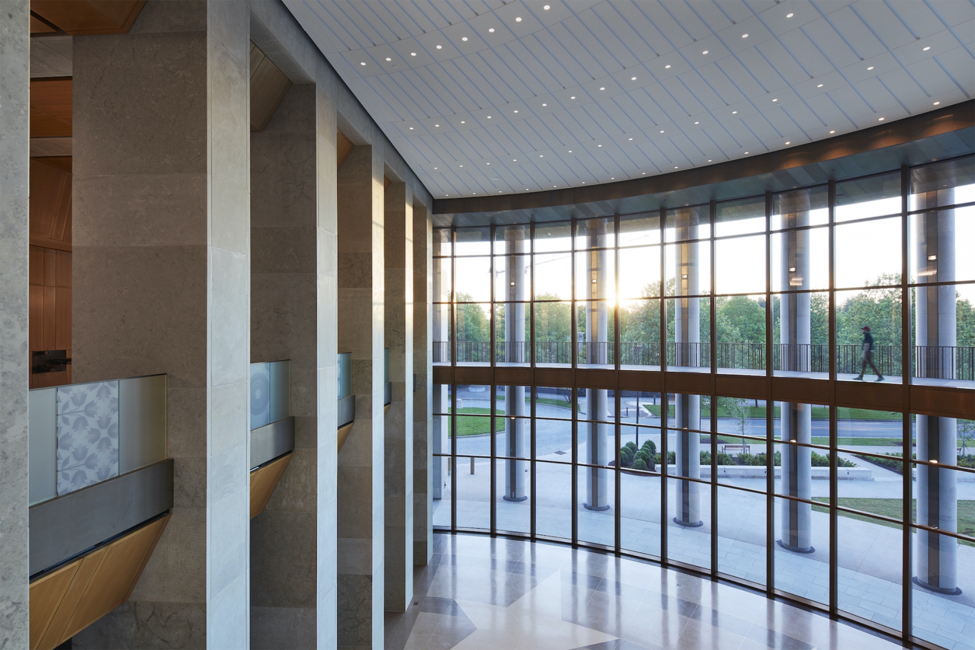 Interiors Photos - Modlar