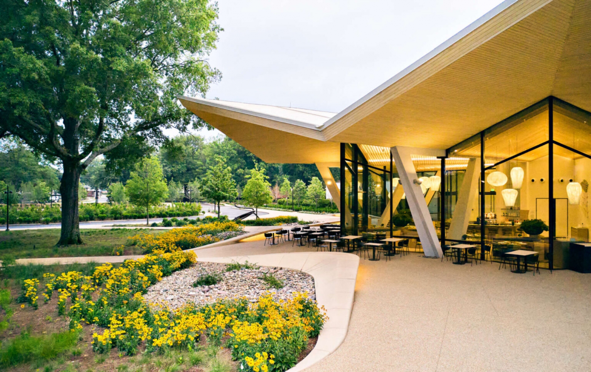 Tasmanian Museum and Art Gallery - Exterior/Courtyard - modlar.com