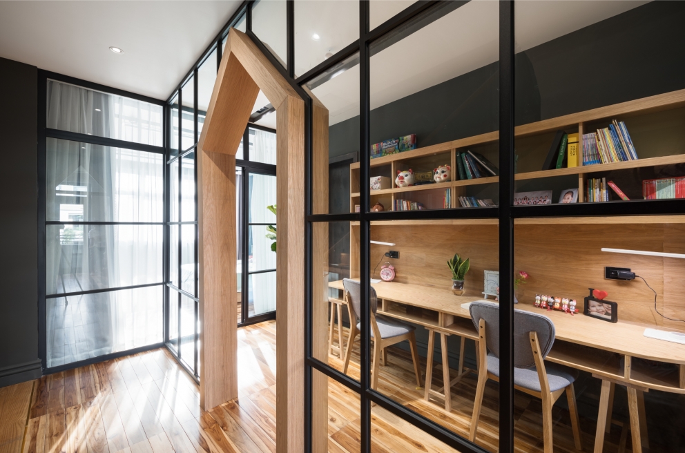 Starlake Villa - Study Room - modlar.com