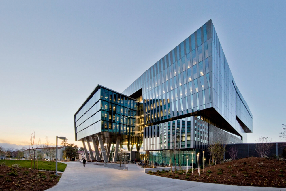 The Anschutz Health Sciences Building - modlar.com