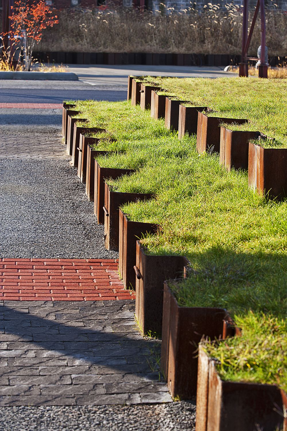 The Steel Yard - Overlooking Yard - modlar.com