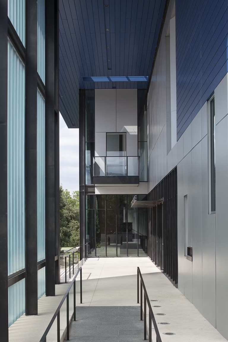 Topfer Theater at ZACH - Entrance - modlar.com