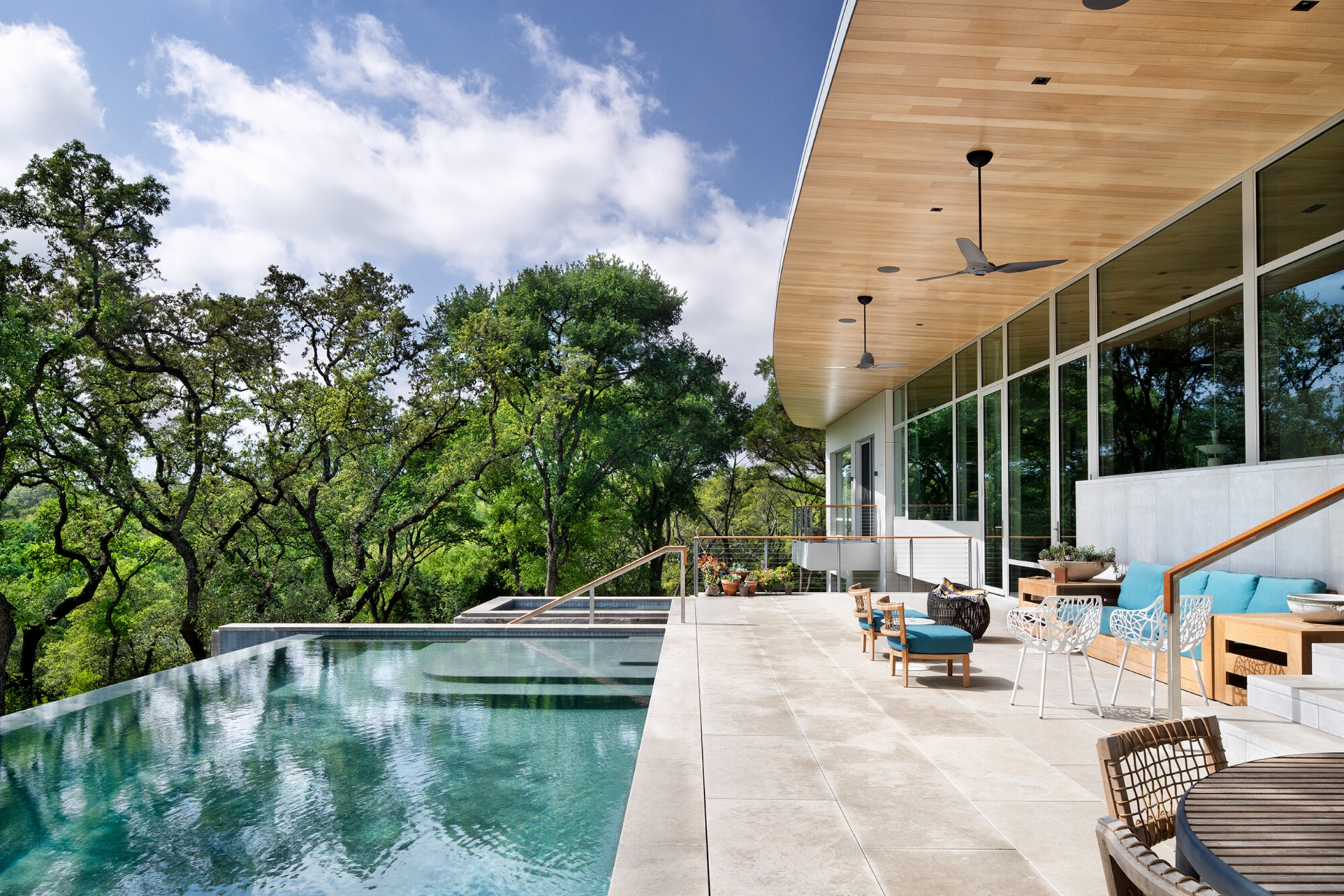 Rocky River Residence - modlar.com