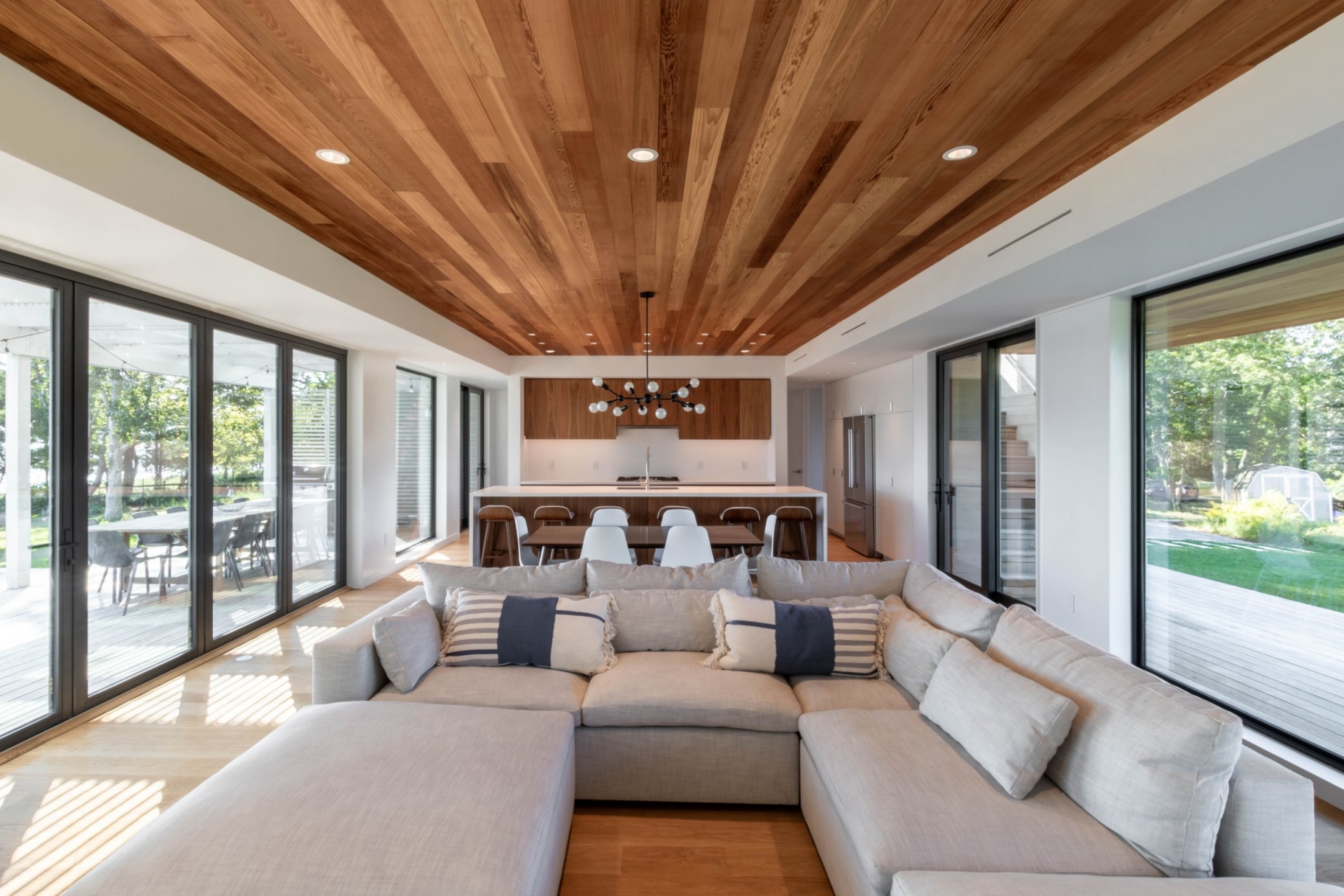 Breeze House - Lounge - modlar.com