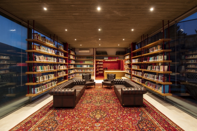 The Book-Nook Villa - Interior - modlar.com