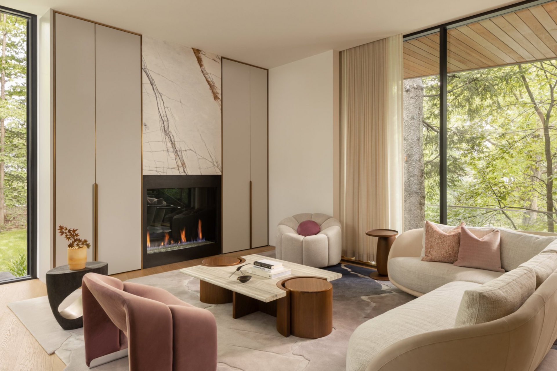 Lytton Residence - Poolside - modlar.com