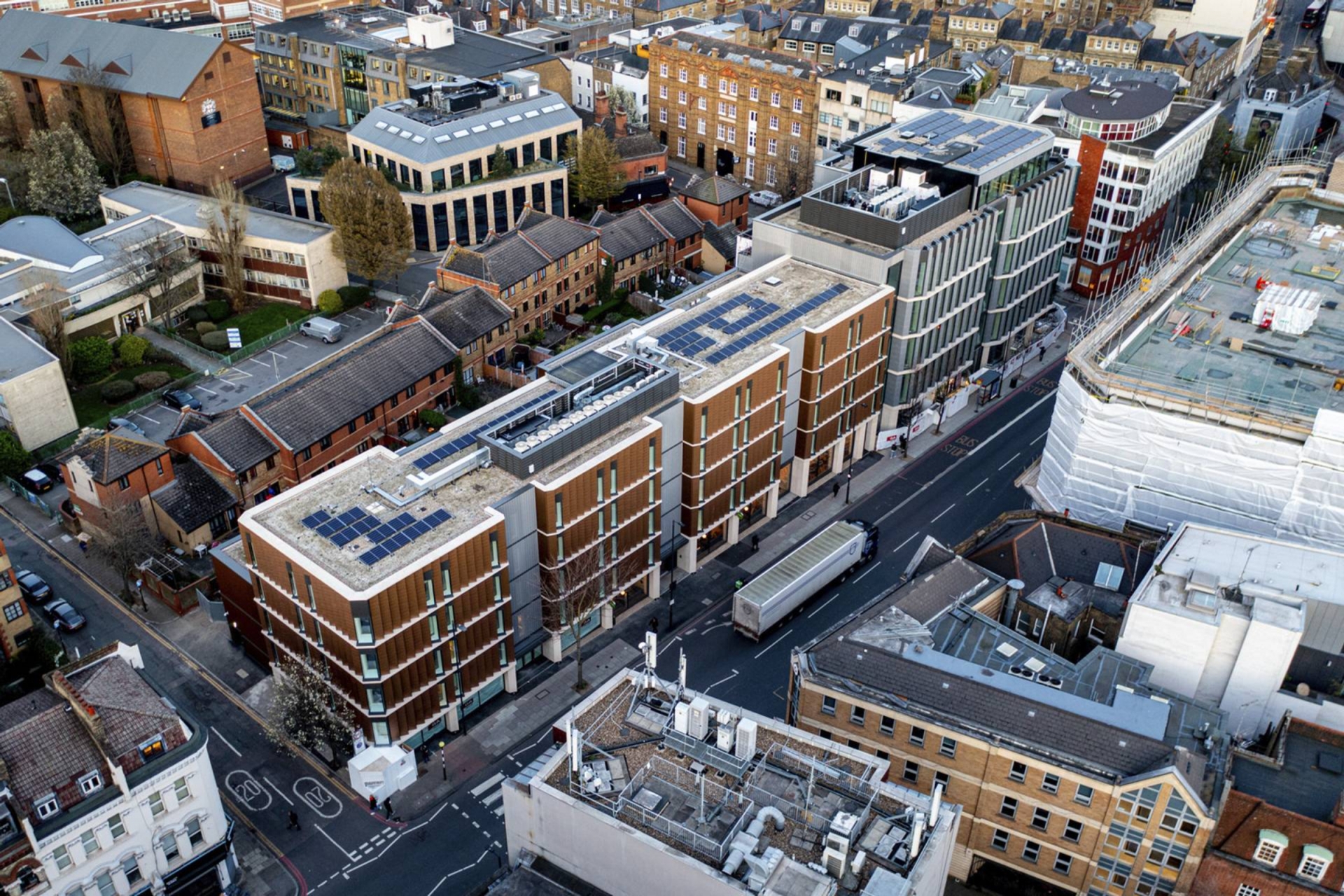 68-86 Farringdon Road - Exterior - modlar.com