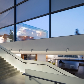 Art and Entertainment Photos - Modlar