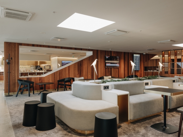 Tallinn Airport VIP Lounge - modlar.com