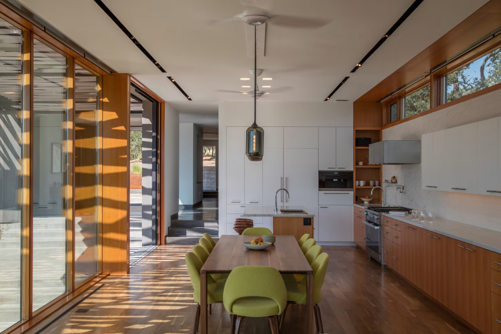 Slit House - Exterior - modlar.com