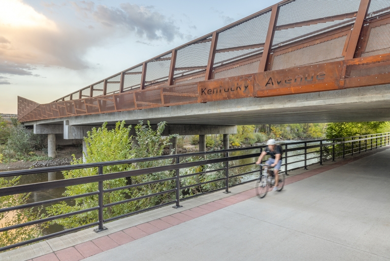 Kentucky Bridge at Broadway Station - Underpass - modlar.com