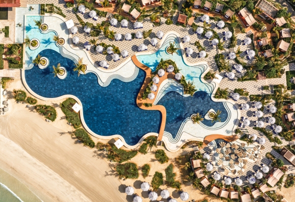 Jumeirah Marsa Al Arab - Pool Overview - modlar.com