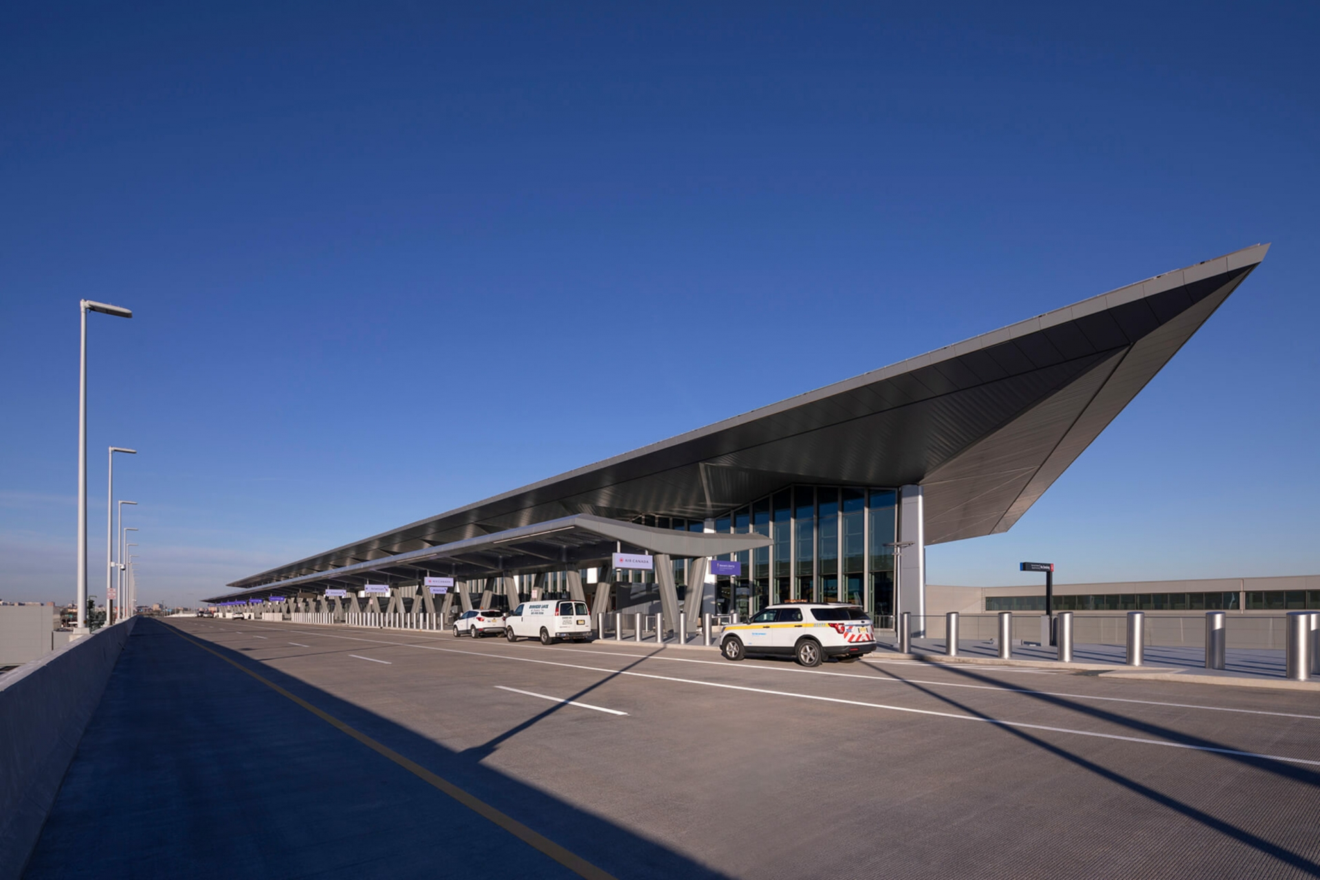 Newark Liberty International Airport Terminal A - modlar.com