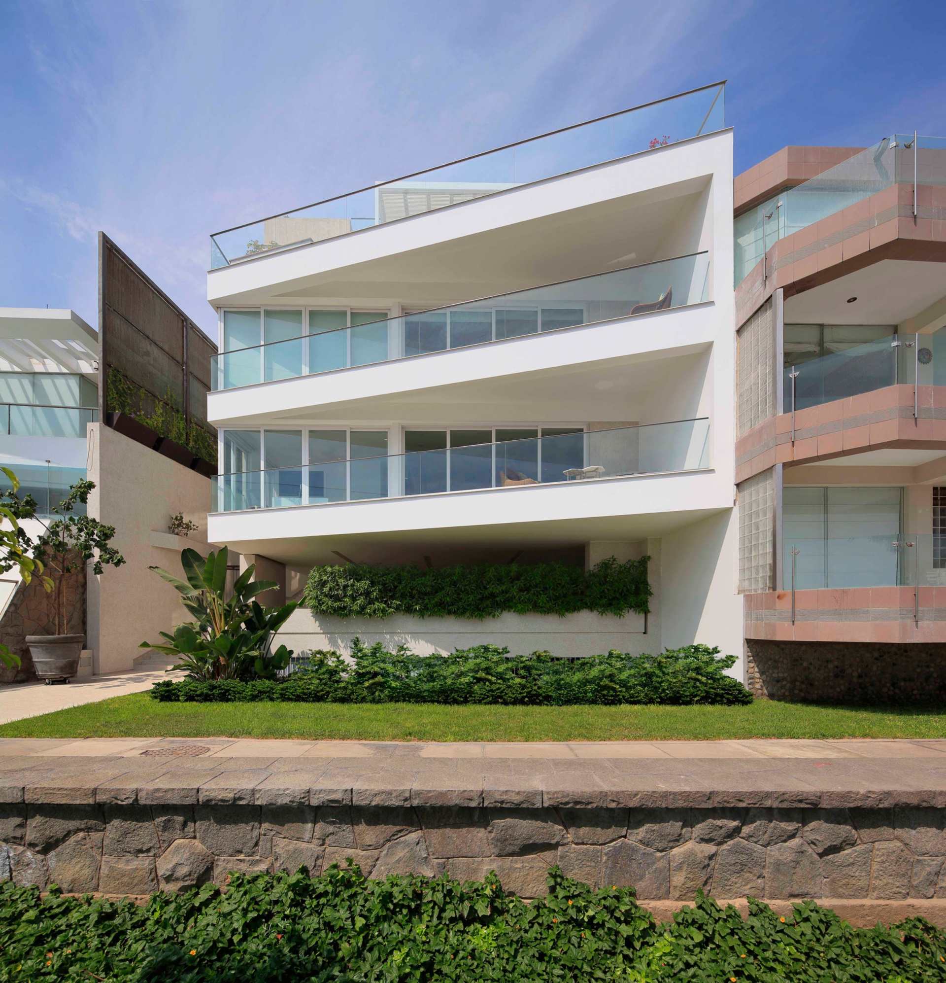 Pachyderm Building - modlar.com