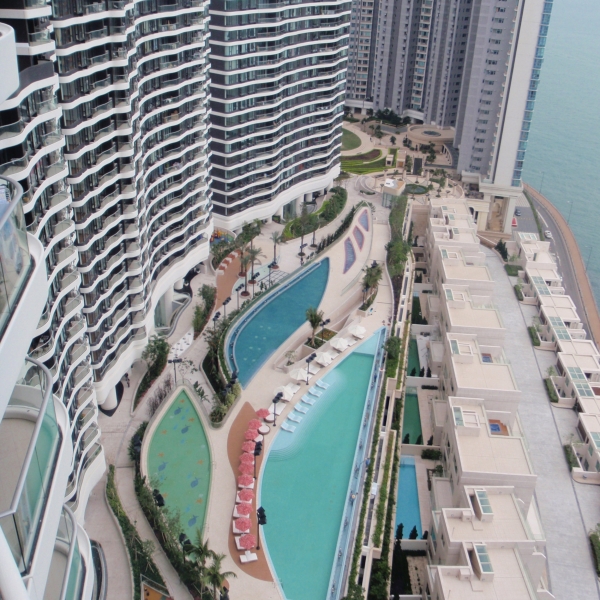 Residence Bel-Air - Pool Area - modlar.com