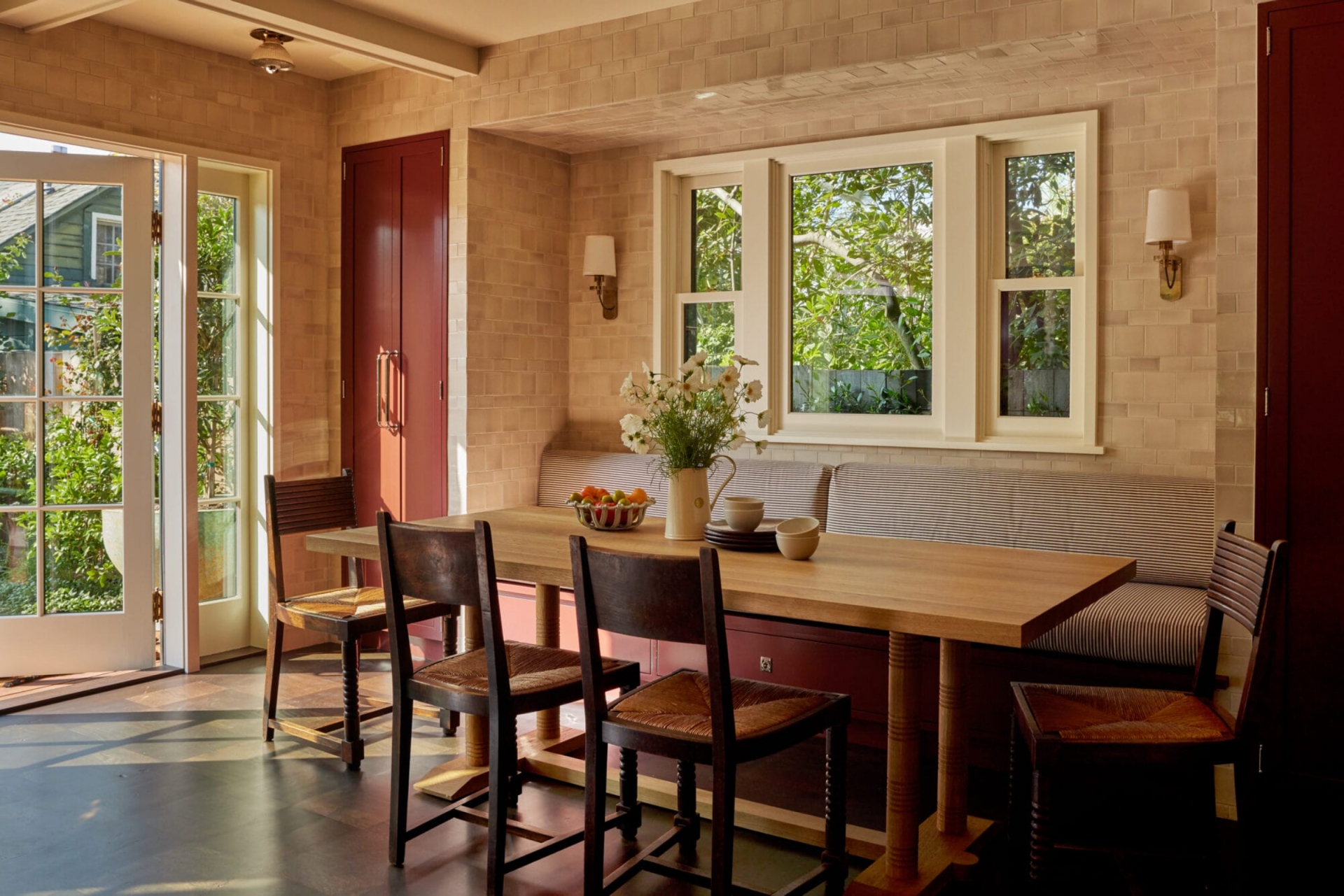 Breakfast Nooks - modlar.com