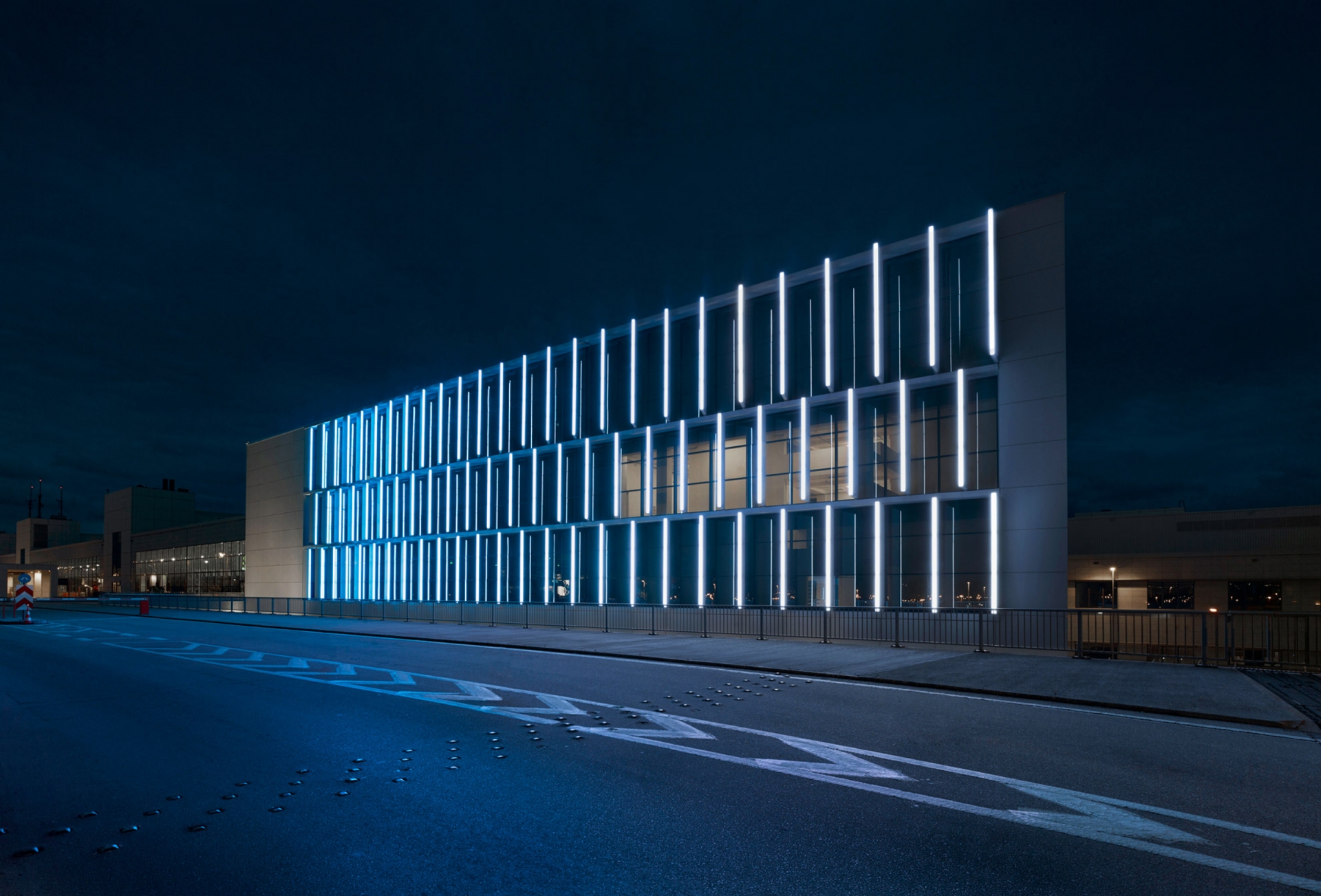 Athens International Airport South Wing Expansion - By Night - modlar.com