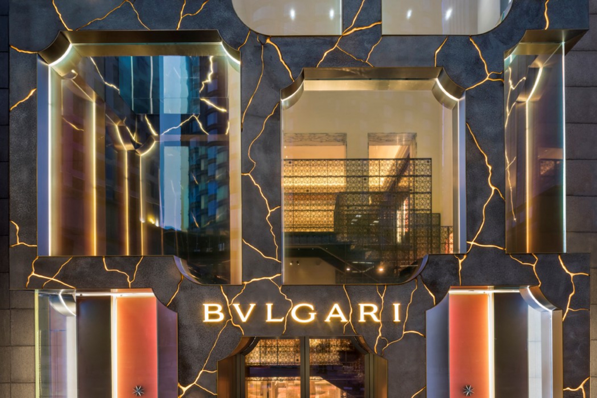 Bulgari Flagship Store - By Night - modlar.com