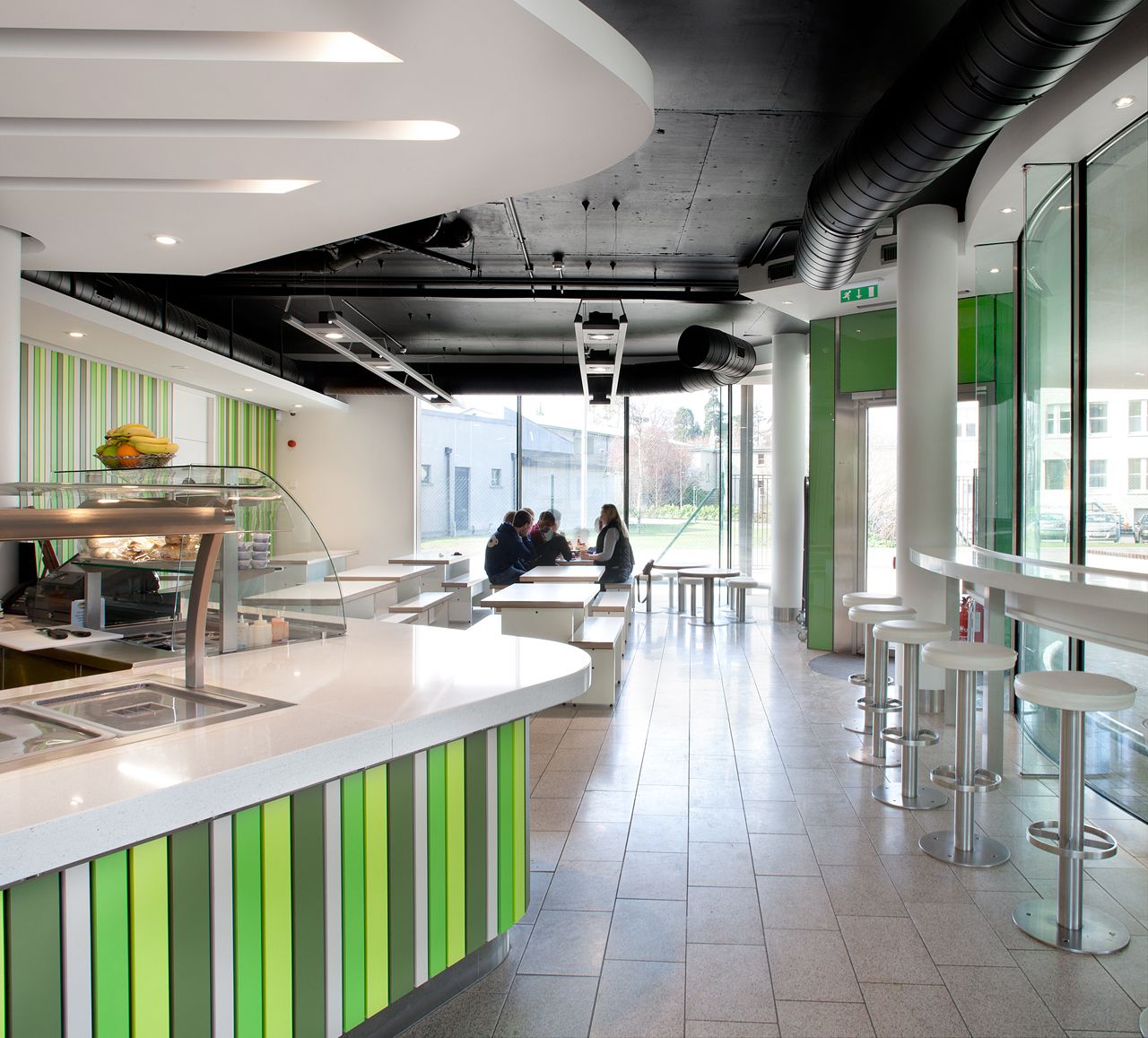 Cella Bar - Interior - modlar.com