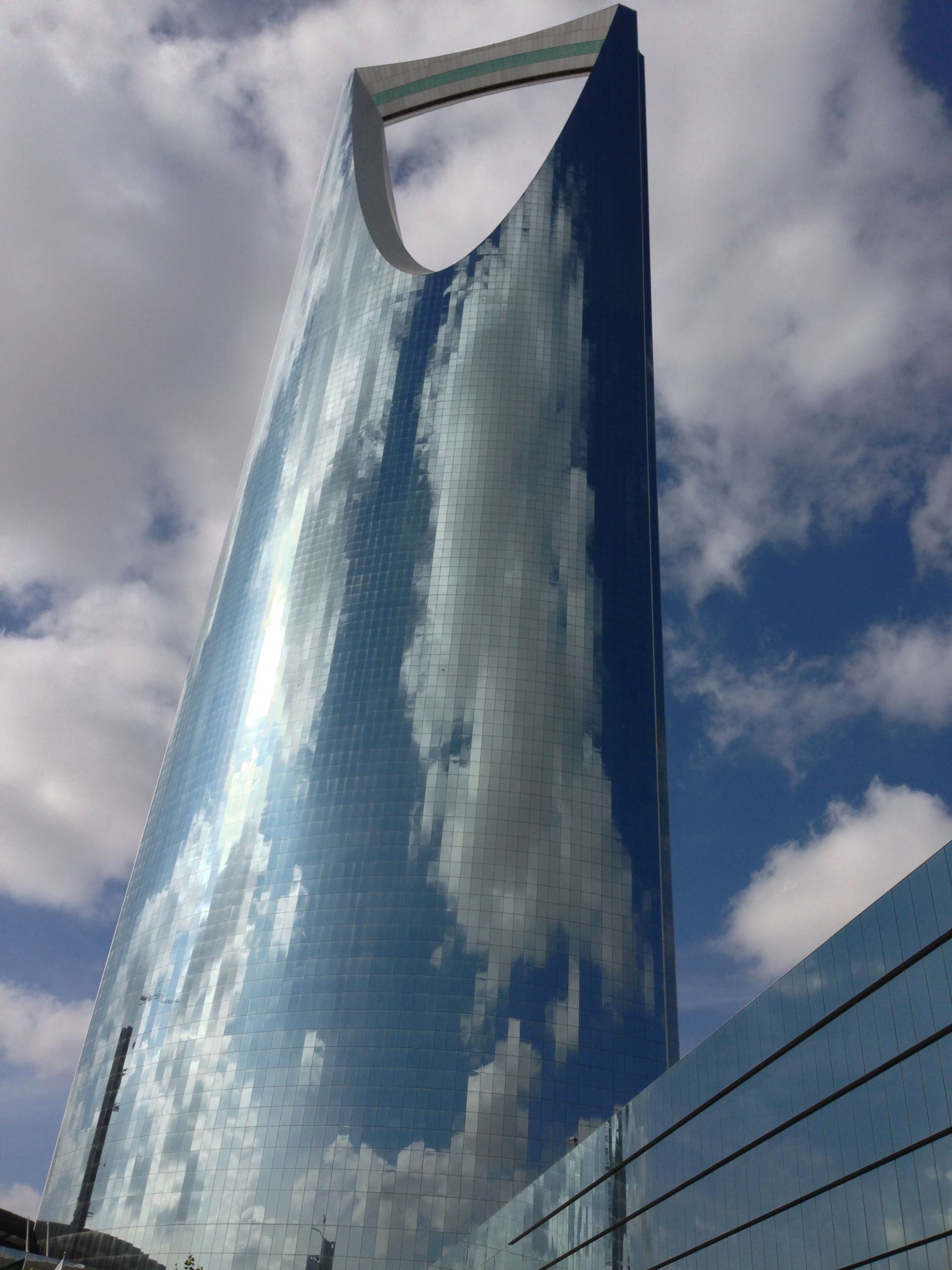 Kingdom Centre - Exterior - modlar.com