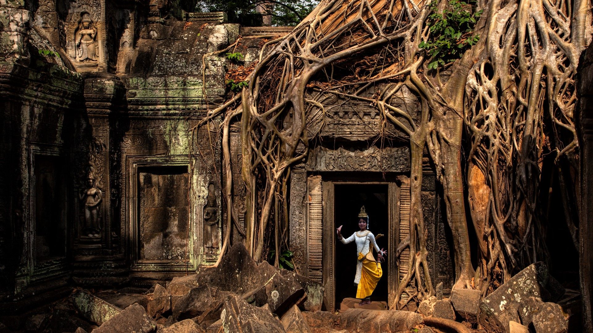 Ta Prohm Temple - Walkway - modlar.com