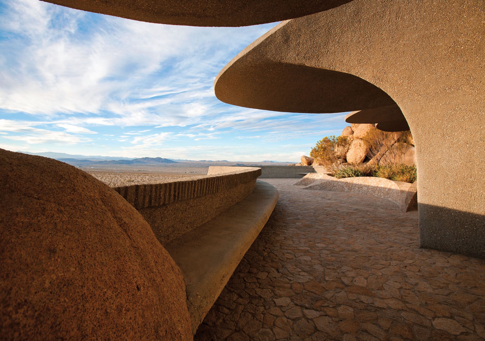 The Desert House - Exterior - modlar.com