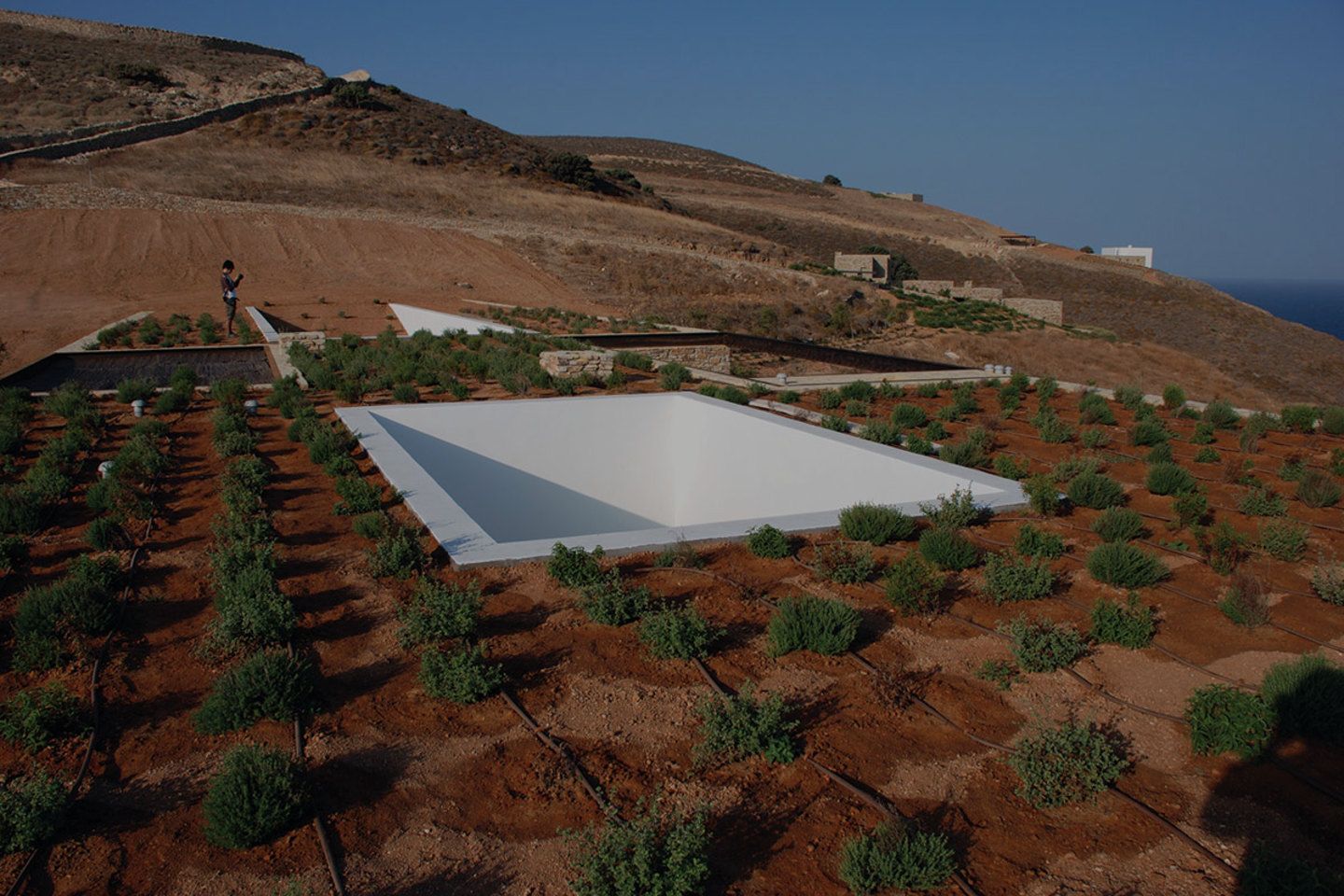 The Aloni House - Exterior from above - modlar.com